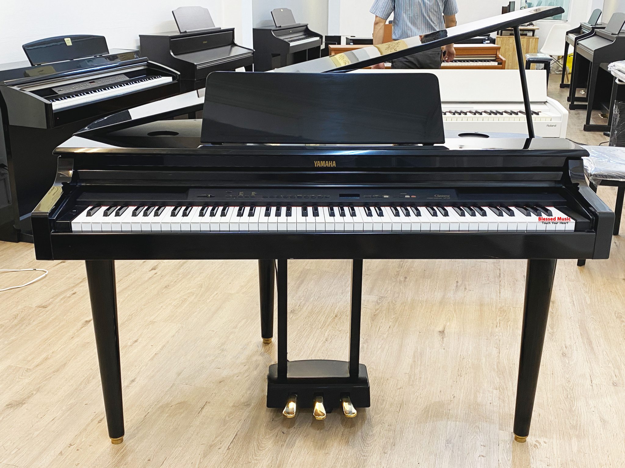 Mua Đàn Piano Điện Yamaha CLP 555 PE sale off lớn | Piano Tân Bình
